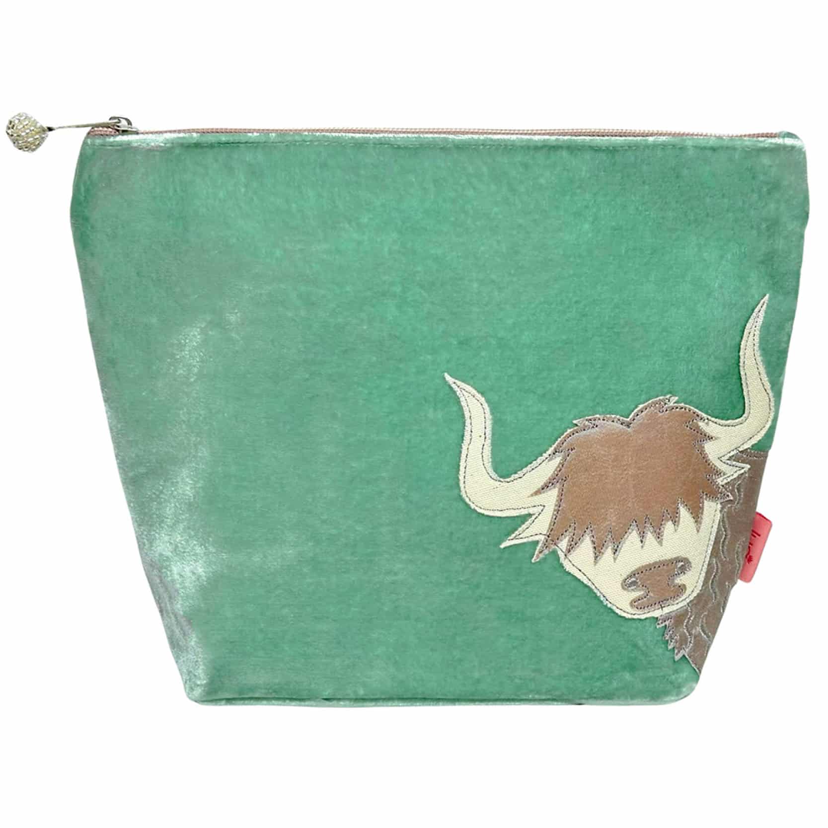 Lua Mint Highland Cow Large Cosmetic Purse - Island Blue Tobermory